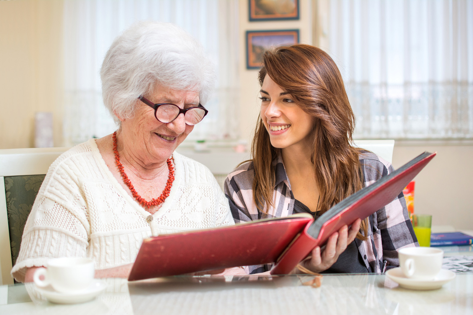 10 Best Memory Care Activities for People with Alzheimer’s Disease ...